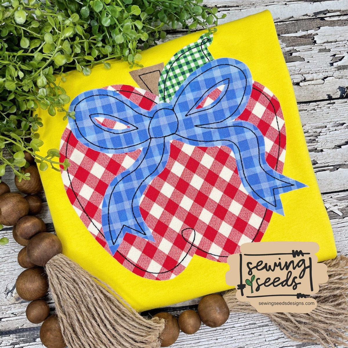 School Apple with BOW GIRL Applique SS – Sewing Seeds